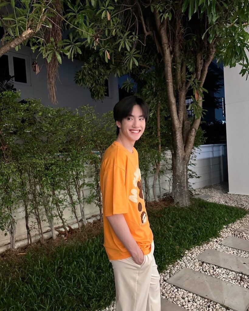 ภู ธัชชัย หนุ่มน้อยหน้าใสวัย 18 หล่อน่ารักอัธยาศัยดี มีเสน่ห์