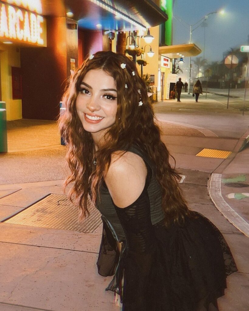 Valentina Acosta Giraldo นักยิงธนูสาว ชาวโคลัมเบีย ดีกรีโอลิมปิก