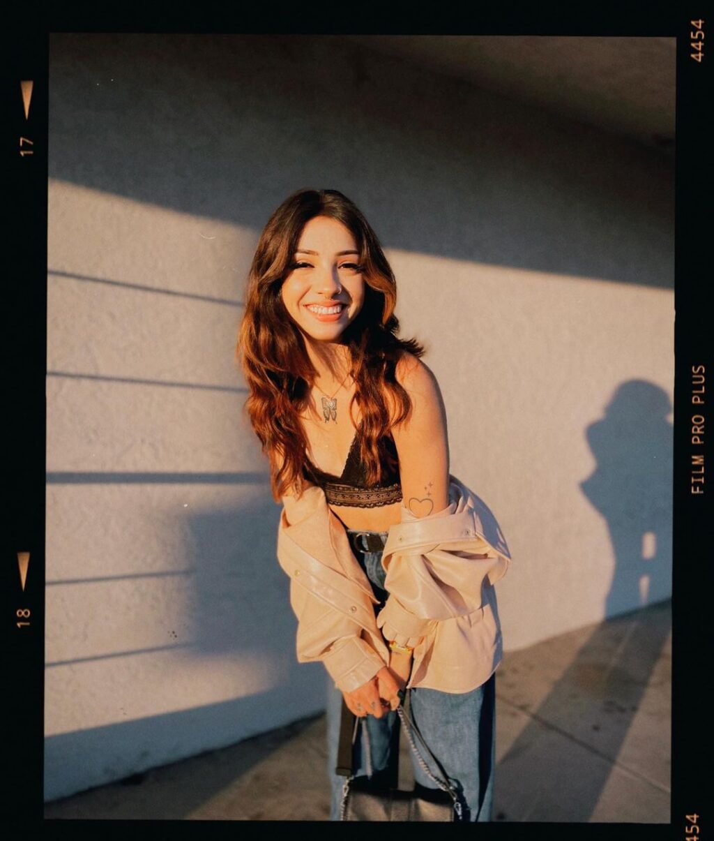 Valentina Acosta Giraldo นักยิงธนูสาว ชาวโคลัมเบีย ดีกรีโอลิมปิก